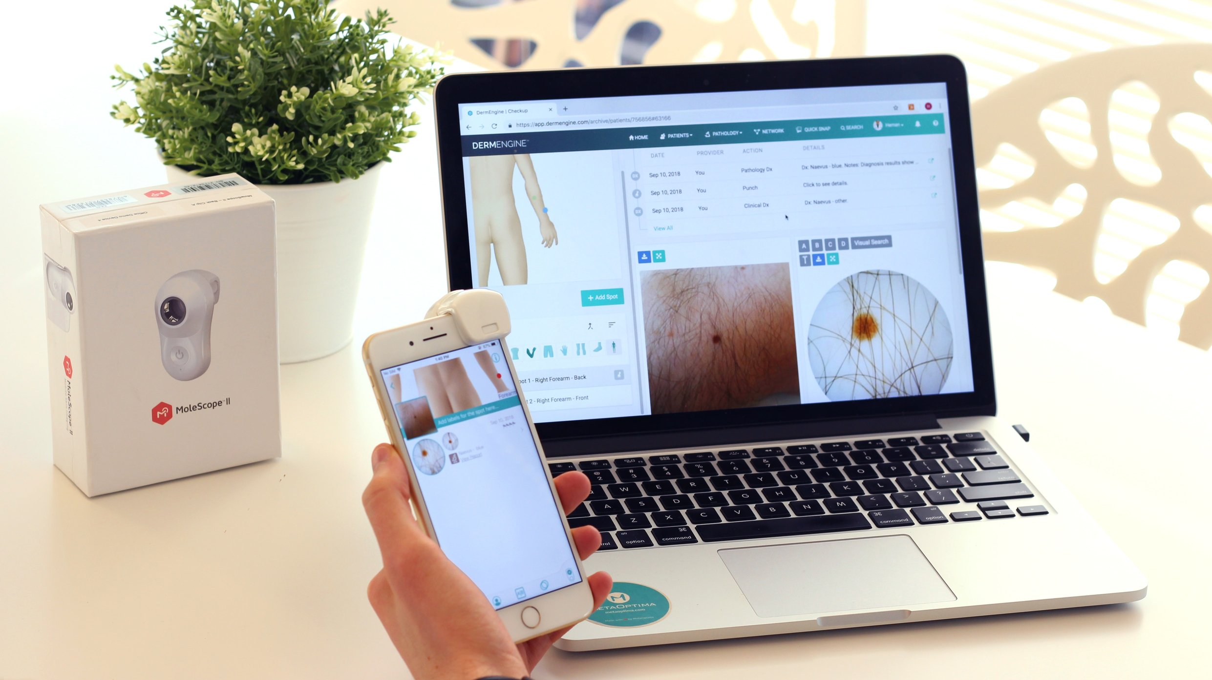 DermEngine | Dermatology Made Intelligent